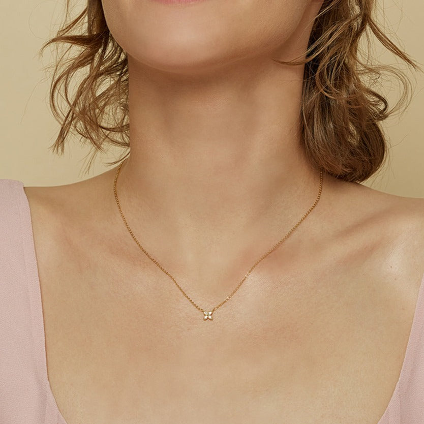 Alexa Golden Dainty Minimal Necklace – Bearfruit Jewelry
